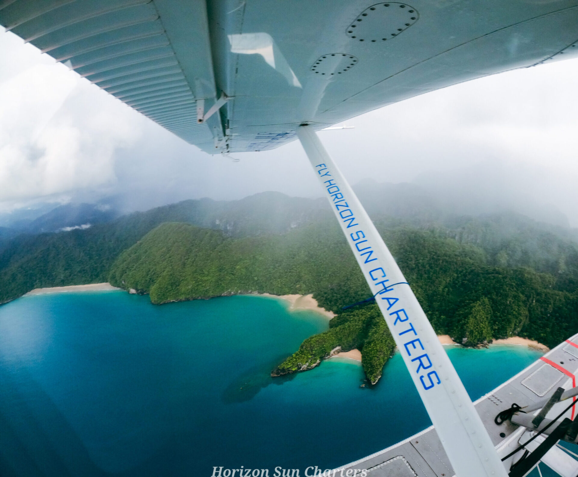 Seaplane Charter Company - Palawan's First Horizon Sun Charters