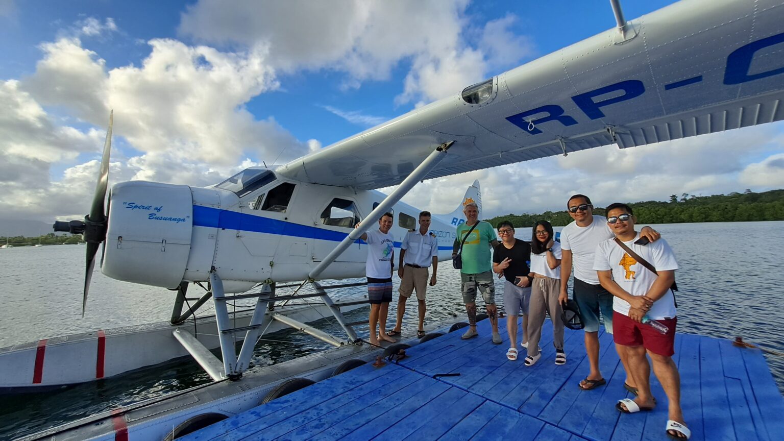 Scenic Flight - World's Most Amazing Seaplane Scenic Flights